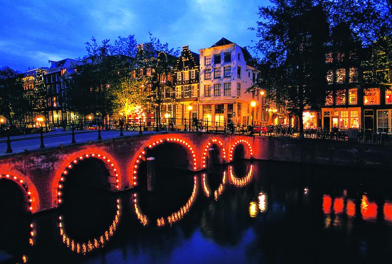 Silvester in Amsterdam | Silvesterknaller | Winter | Hafermann-Reisen
