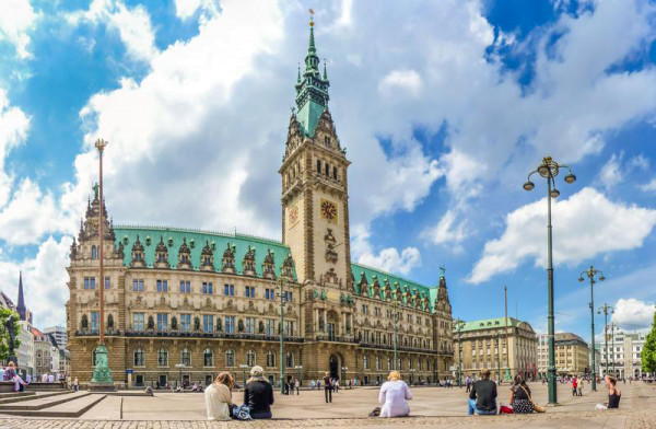 Hamburg entdecken | Busreise in die berühmte Hafenstadt buchen ... Hamburg entdecken | Busreise in die berühmte Hafenstadt buchen ...